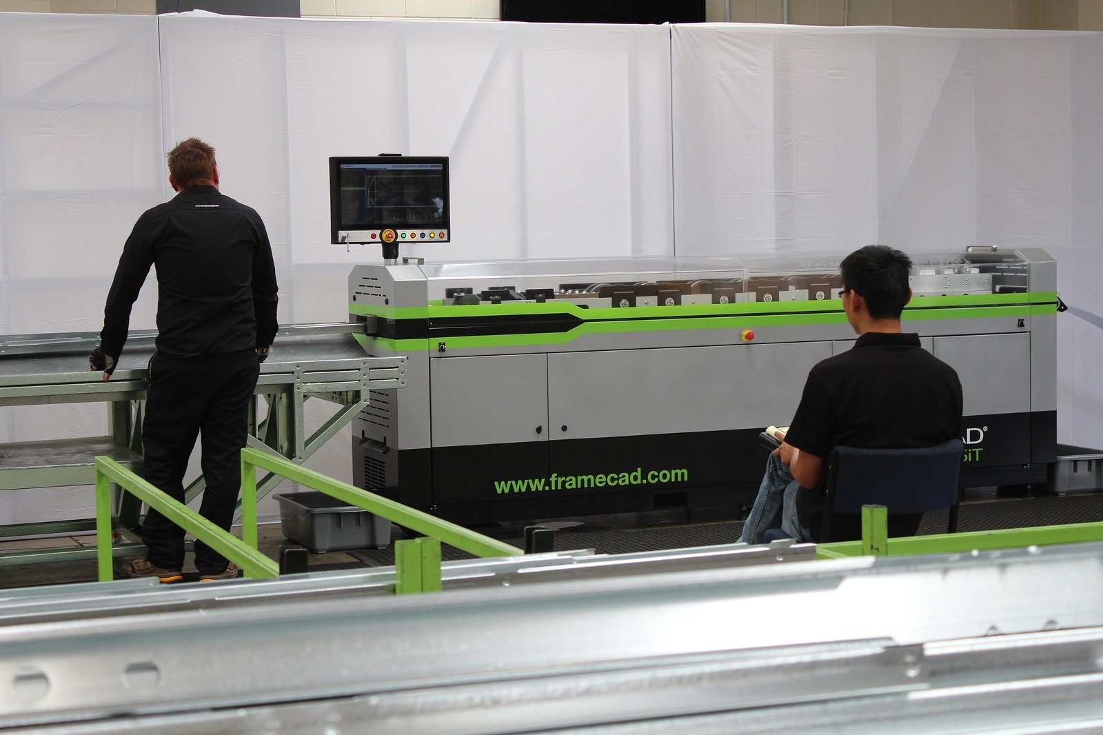 The key benefits of using FRAMECAD’s single profile equipment